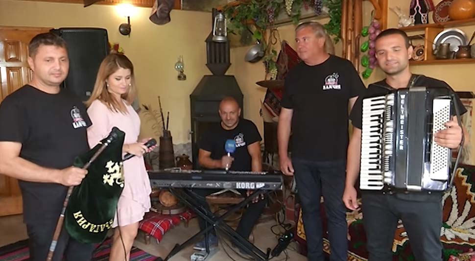 Vasko Žabata: Bugarski orkestar otkriva ko je "na kitarata"