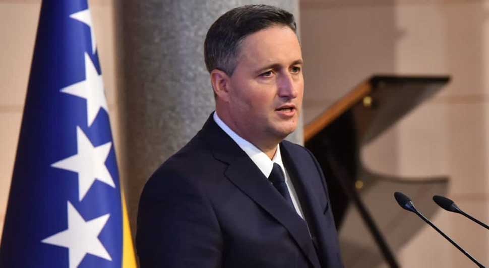 Bećirović u prednosti sa 57 odsto