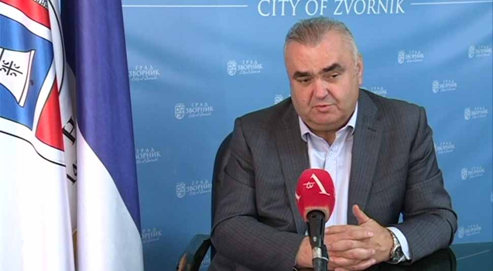 Stevanović ostaje poslanik - jesu li na pomolu izbori u Zvorniku?