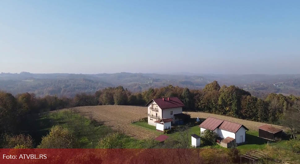 Mještani Majevca kod Doboja tvrde da im je selo veće od Pariza