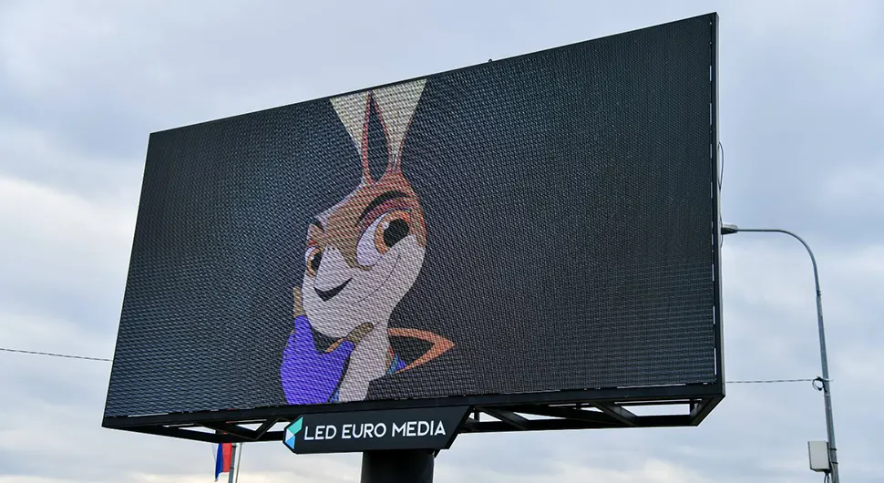 Ovo nas je sve iznenadilo: Da li je atraktivni ZEC tvoj BURAZ? I ko je on?