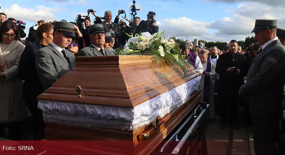 Sahranjen Ištvan Pastor