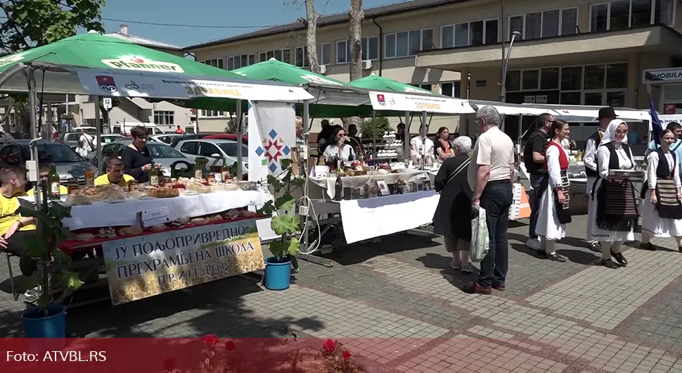 Festival voćne rakije i zdrave hrane "Zdravica"