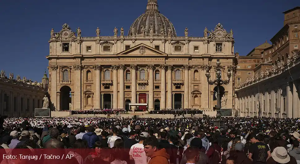 Sahrana pape Franje: 140.000 ljudi na Trgu Svetog Petra, prisustvuje ...